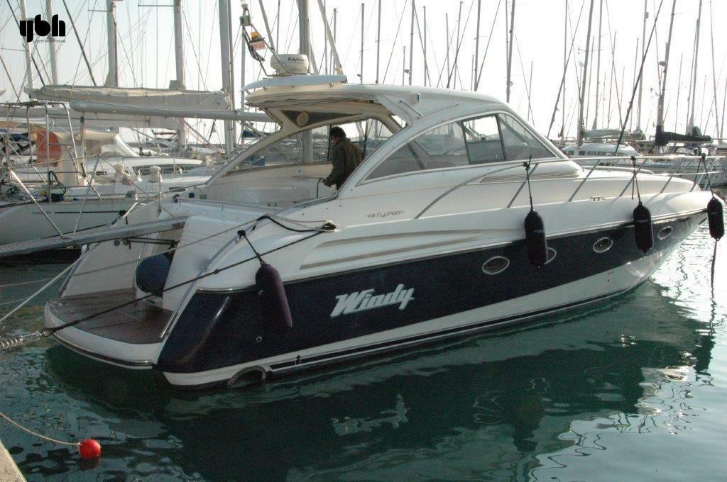 Herando - Windy 43 Hardtop Typhoon